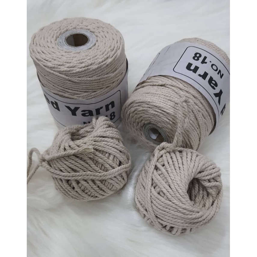 Piping thread - suitable for aari / maggam / embroidery work | Shopee ...