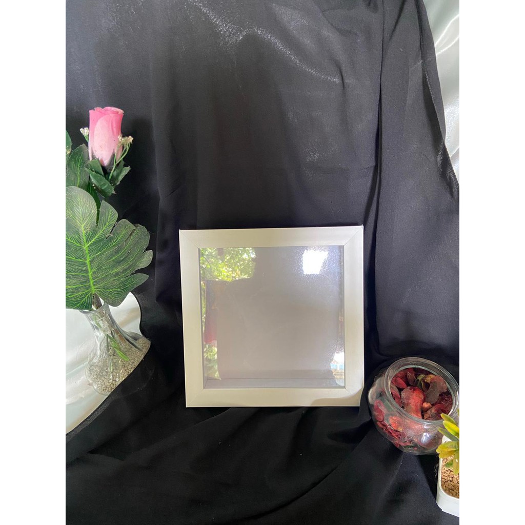 Minimalist 3D Photo Frames Dowry uk.20x20cm Photo frame Size (20cm x ...