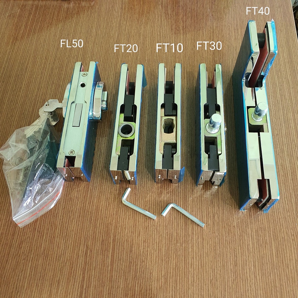 VVP glass clamp FL50 /FT10 / FT20 / FT40 / FT30 - Glass clamp set for 3 ...