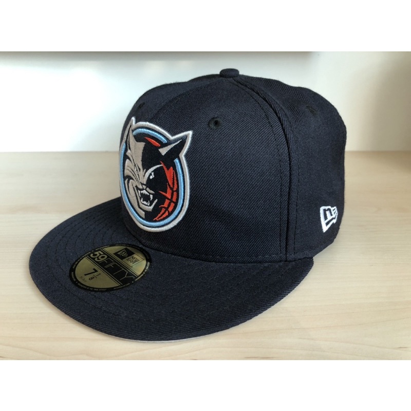 Genuine New Era 59FIFTY NBA Charlotte BOBCATS Fitted Cap - BLACK ...