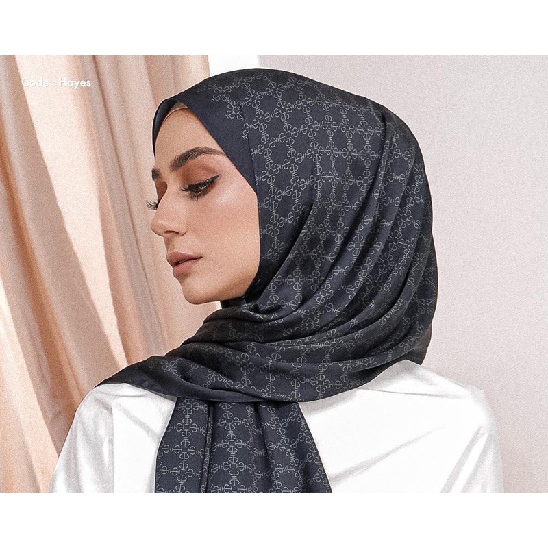 HAYES (HUTTON LUXE MONOGRAM THEHIJABCO (READY STOCK) | Shopee Malaysia