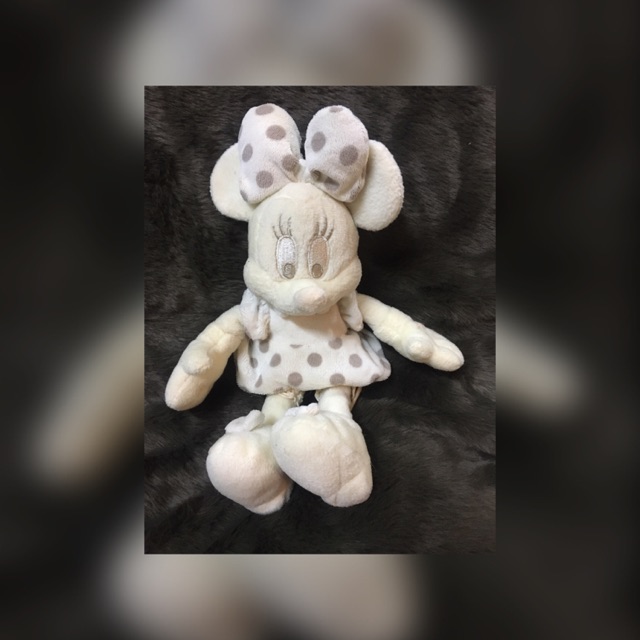 Rare!!!! Minnie mouse off white | Shopee Malaysia