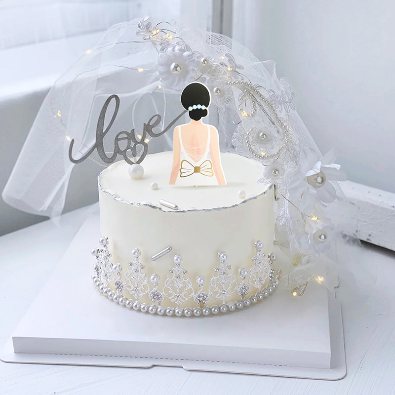 Back view queen birthday cake decoration mother's day baking birthday ...