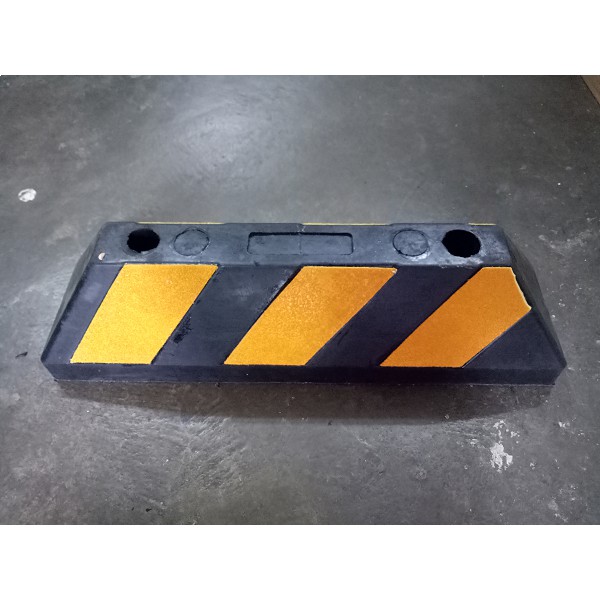 Rubber Wheel Stopper for Truck (READY STOCK) | Shopee Malaysia