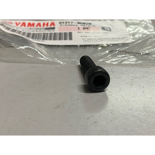 Yamaha R25 / MT25 End Grip Bolt Original (1PC) | Shopee Malaysia