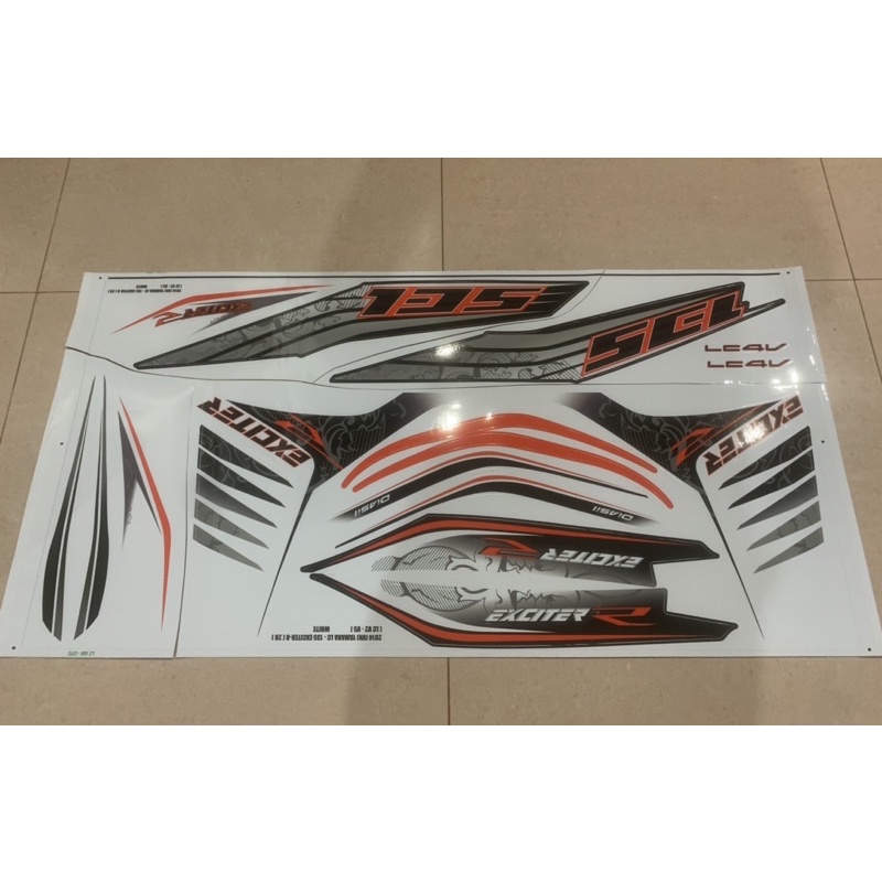 LC135 NEW V2 V3 V4 V5 EXCITER - R ( 28 ) BODY STICKER ( READY STOCK ...