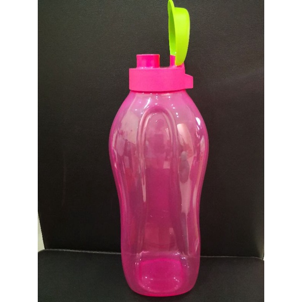 OFFER: 12 Warna : Tupperware Giant Eco Bottle 2L (BOTOL MINUM) BPA FREE ...
