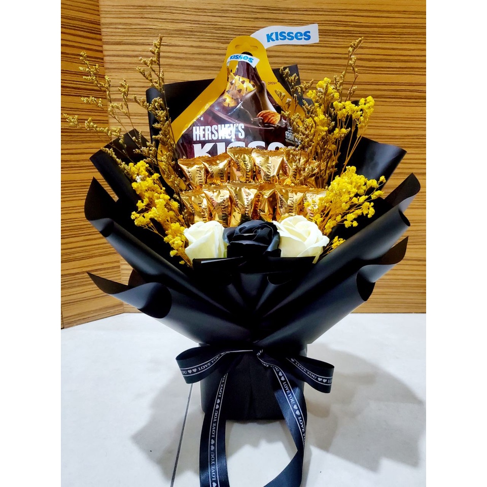 🔥 Surprise Box 🔥 Hershey's Chocolate Bouquet Gift Box For Birthday ...