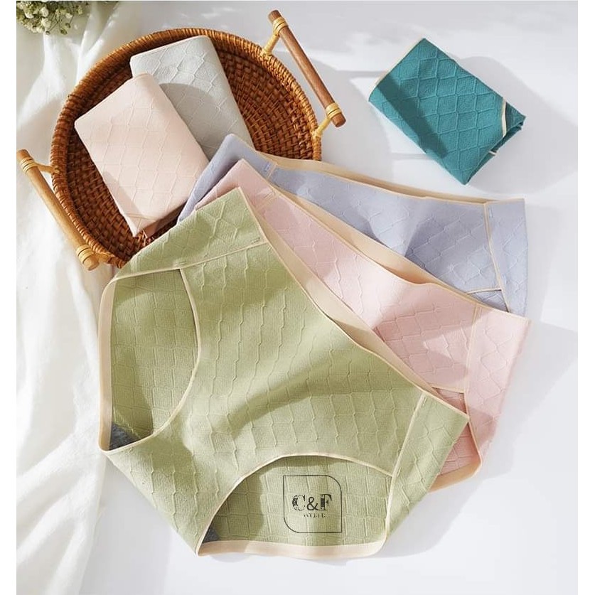 💎Japanese Diamond Graphene Antibacterial Panties (1set5pcs) 日系菱形提花一片式无痕石墨烯抗菌内裤( 1套5件） | Shopee ...