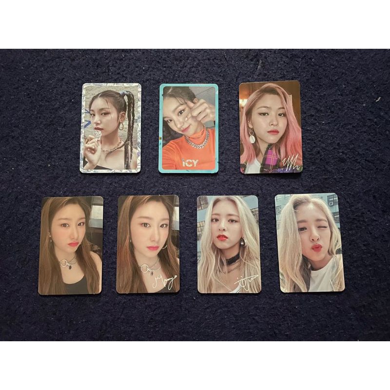 ITZY PHOTOCARD (ITZY FIRST MINI ALBUM:ITZY ICY)UNOFFICIAL | Shopee Malaysia