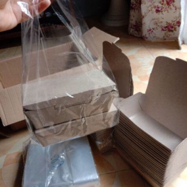 🔥🔥Paper lunch box 50pcs/pkt - RM13+ Plastic lutsinar 60pcs RM9.90 ...