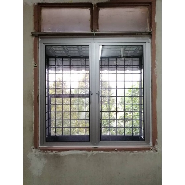Tingkap Casement saiz standard (4 x 4) atau (1200mm x 1200mm) | Shopee ...