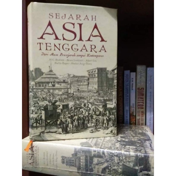 [Ready Stock] Buku: Sejarah Asia Tenggara. Dari Masa Prasejarah sampai Kontemporer | Shopee Malaysia