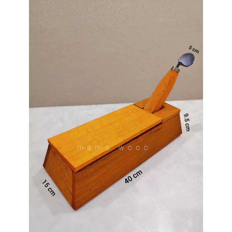 Coconut Grinder Kayu Kukur Kelapa Tradisional | Shopee Malaysia