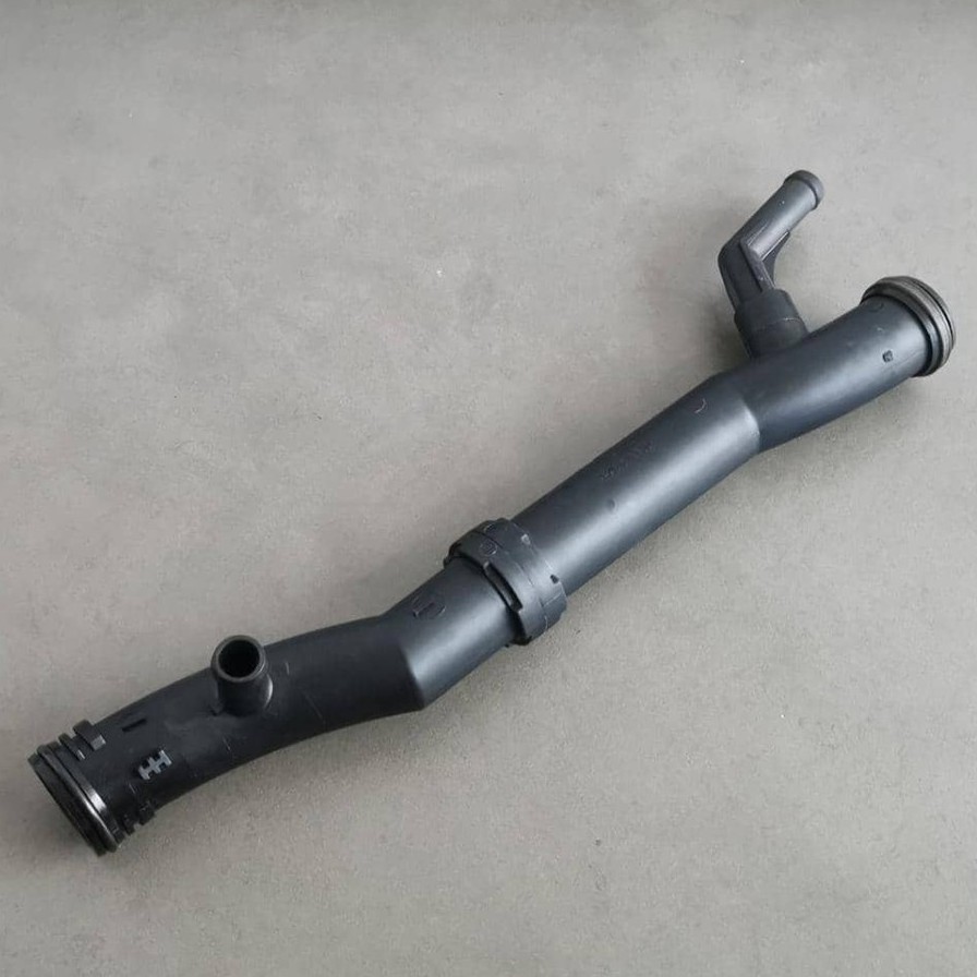 03C121065F WATER PUMP COOLANT PIPE FOR AUDI A1 VW BEETLE GOLF JETTA ...