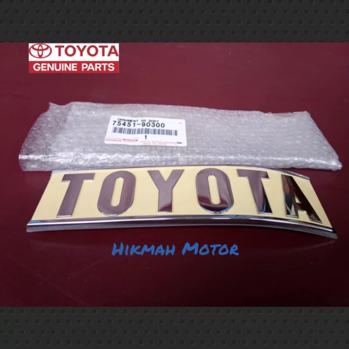 TOYOTA Rear or Right Rear TOYOTA Logo Emblem Badge Toyata Landcruiser ...