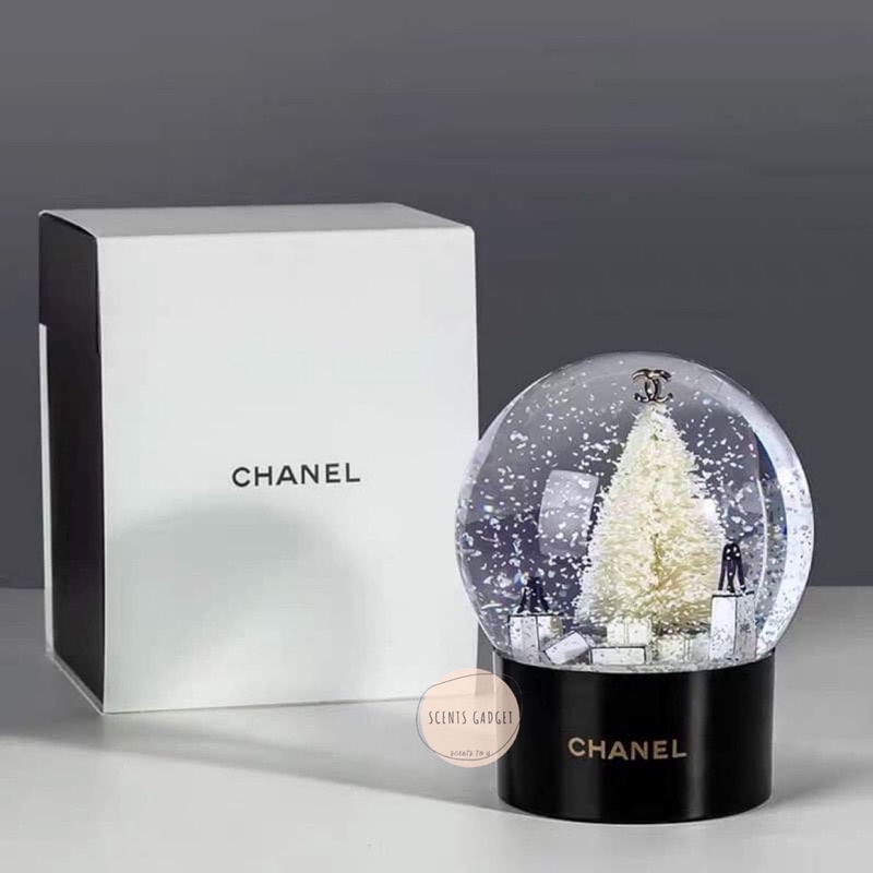 Authentic CHANEL SNOW BALL ART DE VIVRE Christmas tree snow globe ...