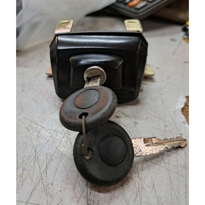 key lock SMM SUV PLUS canopy, TOP UP sport lid cover,SRX,Macro,Maxliner ...