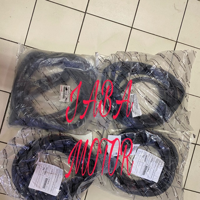 Rubber Door innova 2004-2015 original 4-door set | Shopee Malaysia