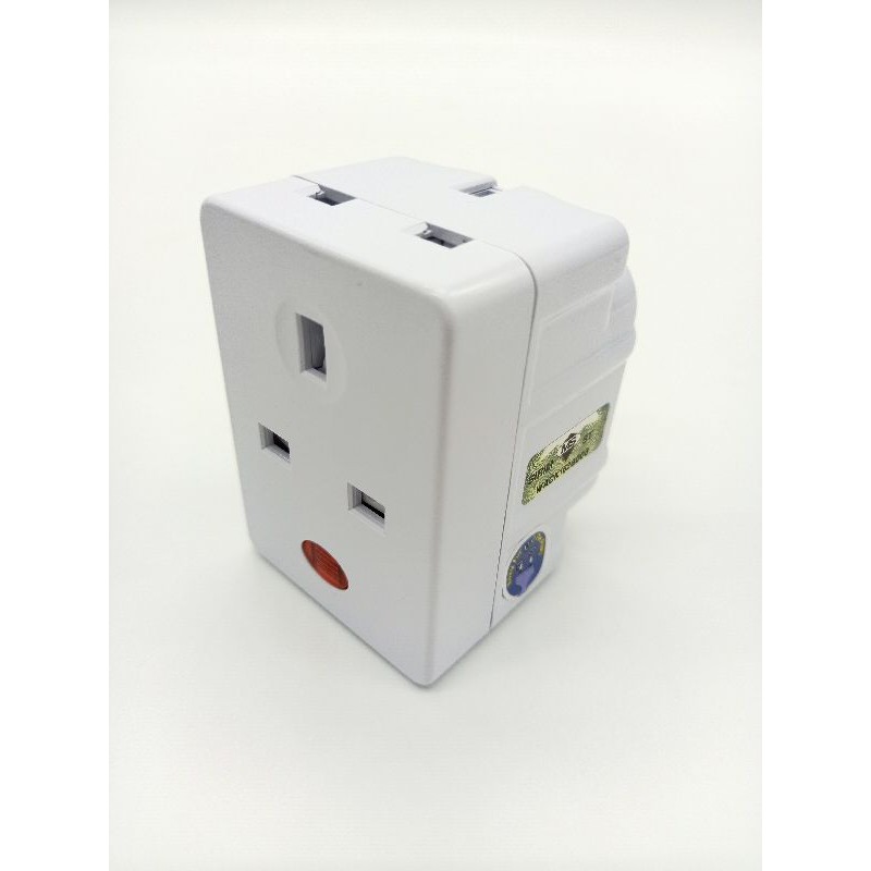 3 Way 3 pin Plug Adaptor Extension Socket With Sirim | Shopee Malaysia
