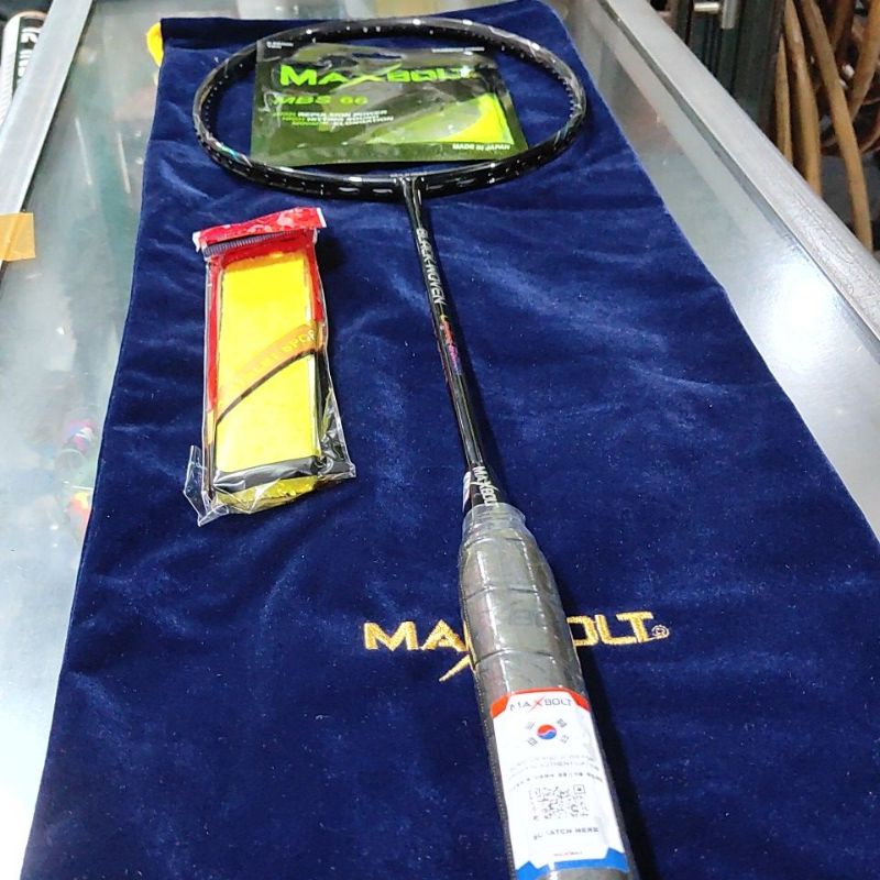 Maxbolt BLACK WOVEN LIMITED EDITION ORIGINAL BADMINTON RACKET | Shopee ...