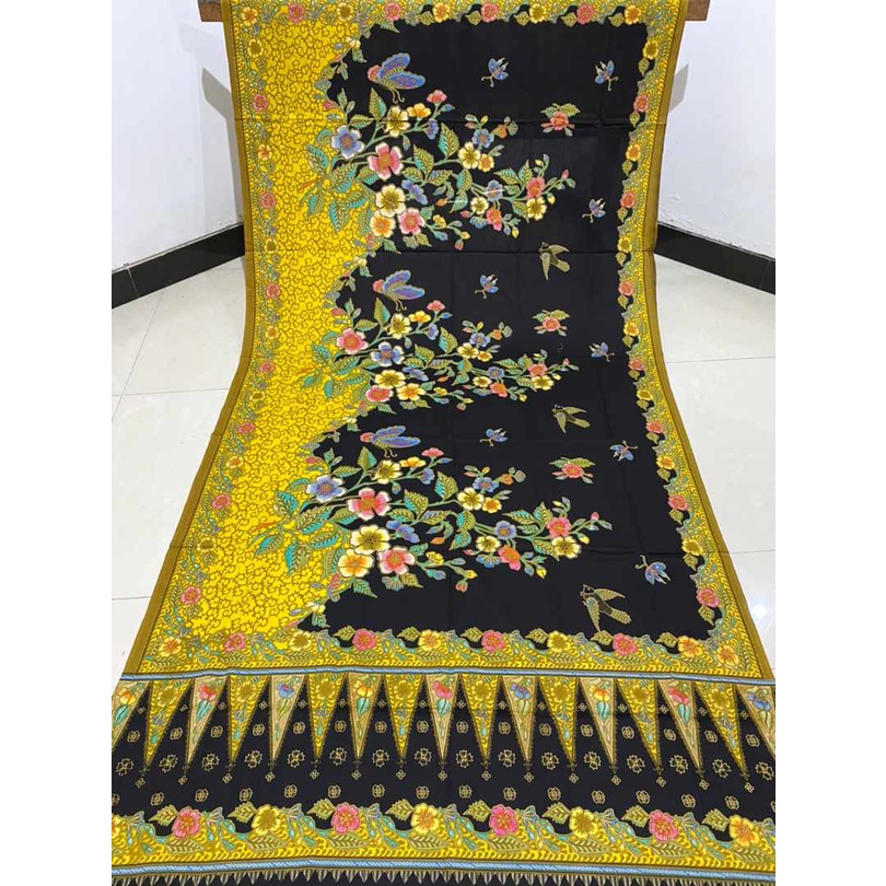 Solo Batik Fabric With motif | Kain Batik SOLO motif encim | Shopee ...