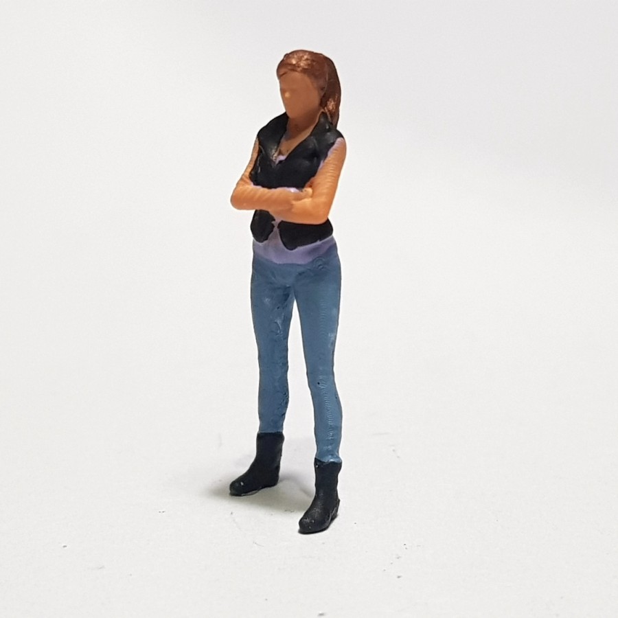 Giselle fast n furious fnf Figure 1-64 Scale painted | Shopee Malaysia