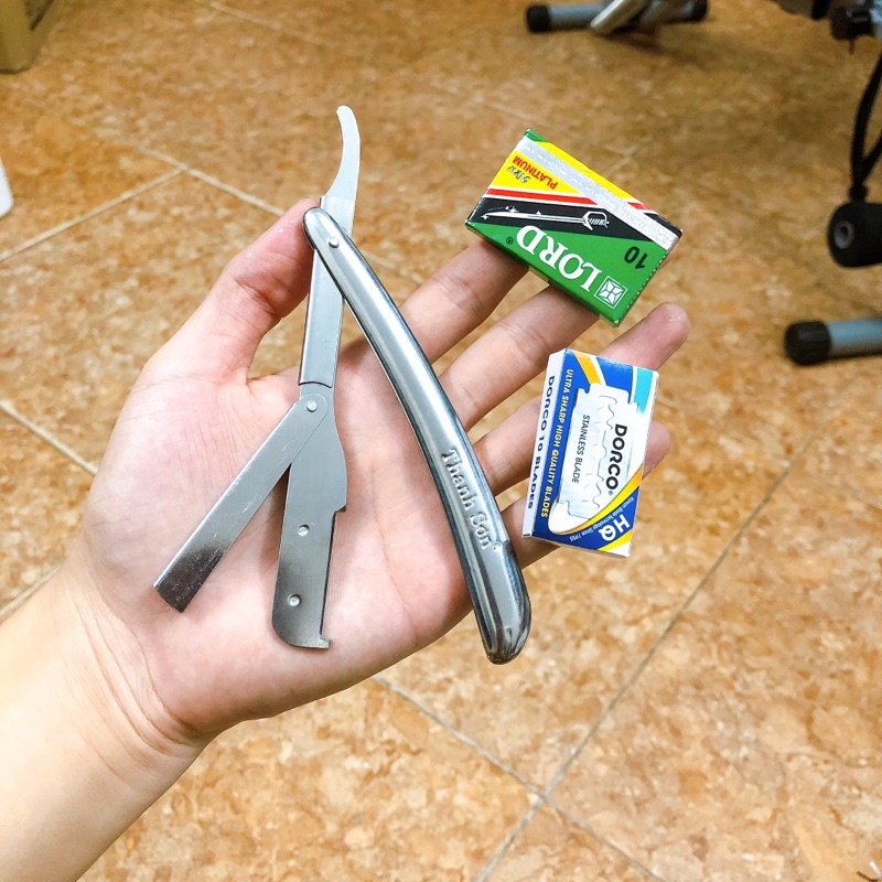 Stainless steel facial razor with replaceable blades (Free 10 DORCO ...