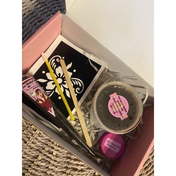 🔥SET RAYA WITH FREE GIFT ️ (BASE KUKU/INAI CELUP/KUKU/STIKER RANDOM ...