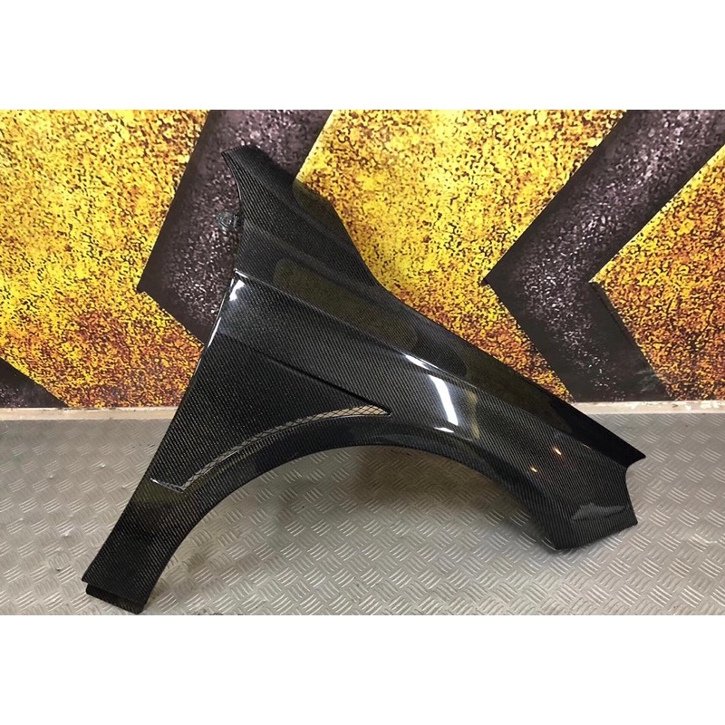 Mecerdes benz W176 A45 carbon fiber fender bodykit | Shopee Malaysia