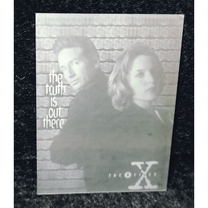 Topps The X-Files Season 3 Trading Cards 3D Hologram Chase Card - X2 ...