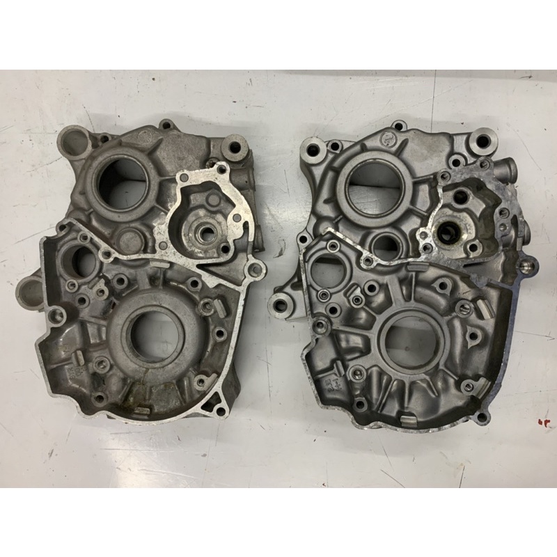 YAMAHA Y100 Y110 SS2 CRANKCASE ORIGINAL OLD STOCK ENGINE COVER ORIGINAL ...