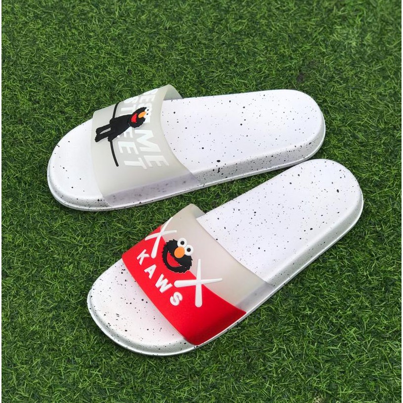 ELMO SESAME STREET X KAWS MEN/WOMEN CARTOON SLIPPER | Shopee Malaysia