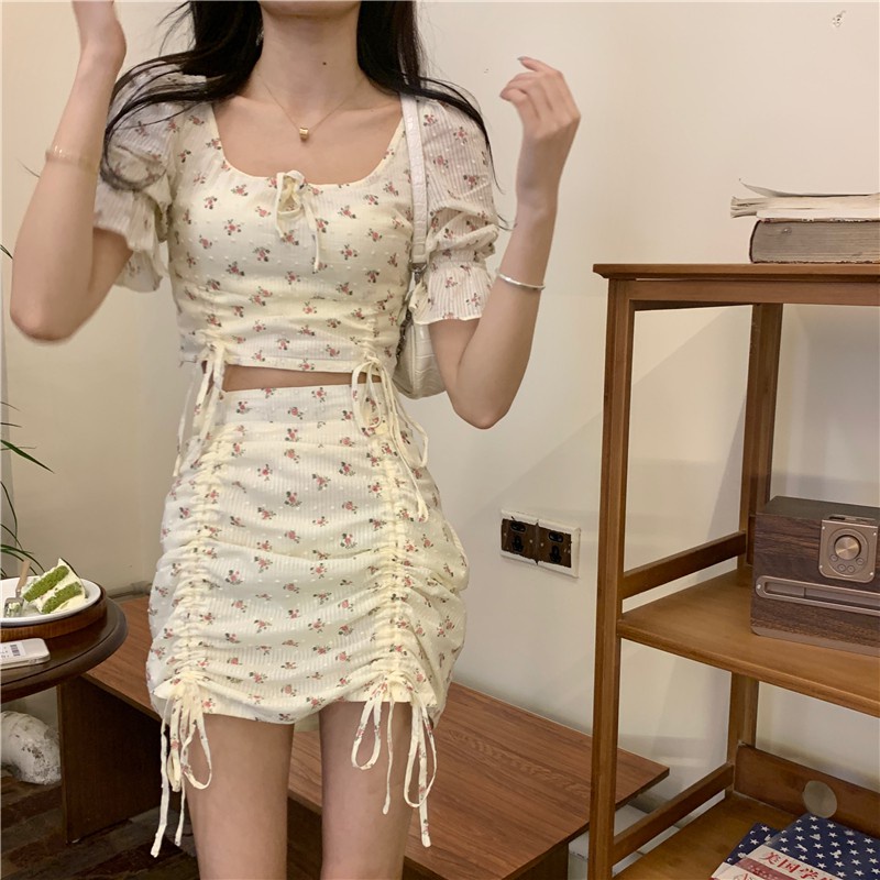Two Piece Floral Drawstring Bubble Sleeve Crop Top and Skirt Set [SA ...