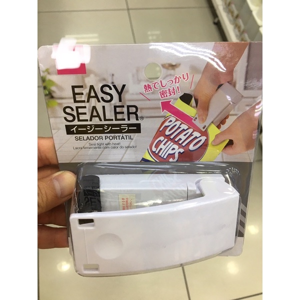 ( JAPAN easy sealer ( small and easy to bring around) most original ...