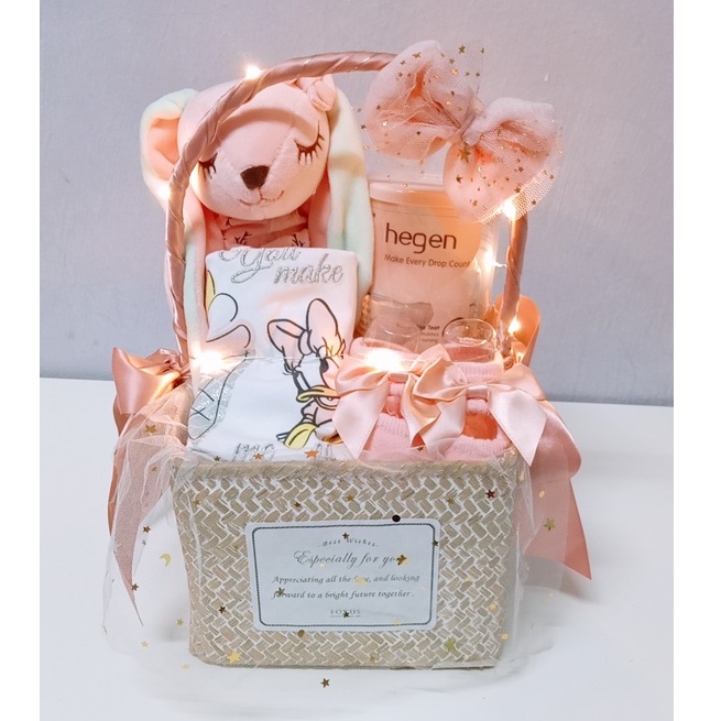 Full Moon Baby Girl Hamper / Baby Gift / Baby Present Basket | Shopee ...