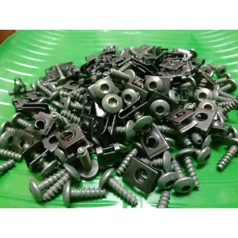 Skru/screw elenkey & Clip Yamaha/Honda/Suzuki/Kawasaki | Shopee Malaysia
