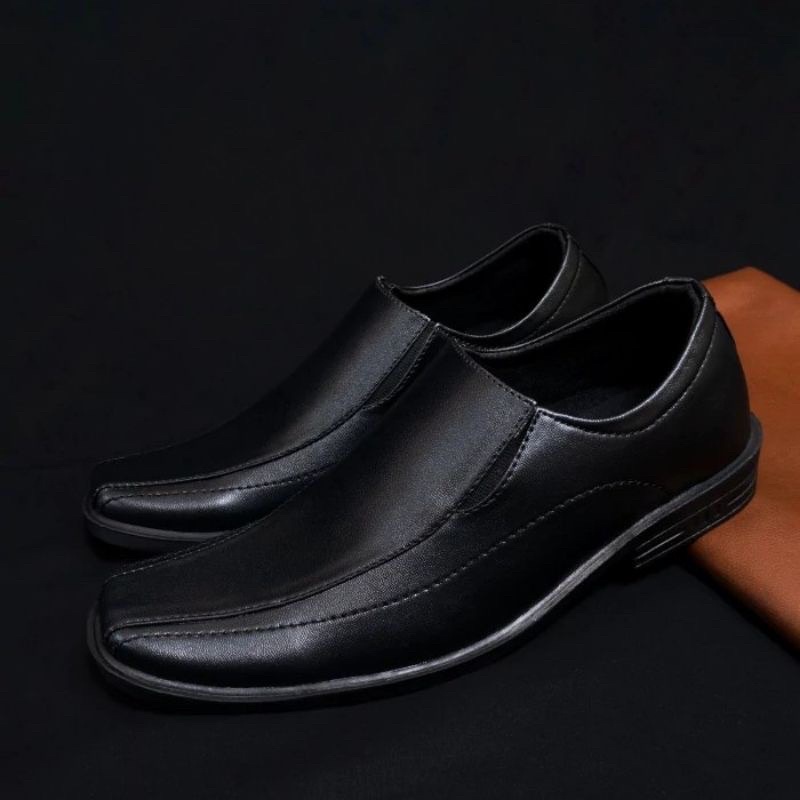 Men's POOFEL SHOES/WATERPROOF BUSTONG PANTOFEL SHOES/OFFICE WORK SHOES ...