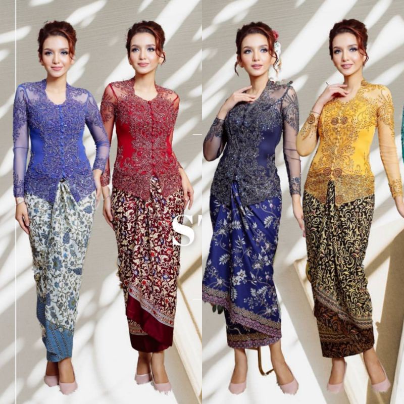 READY STOCK 🇲🇾 Kebaya Sabrina set (kebaya + Corset + kain/pario ...