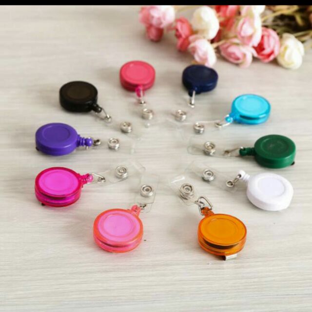 RETRACTABLE BADGE YOYO ID CARD HOLDER | Shopee Malaysia