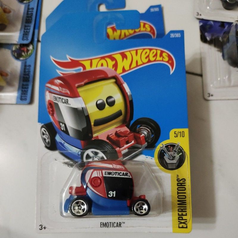 Hot Wheels Emoticar Red 1/64 | Shopee Malaysia