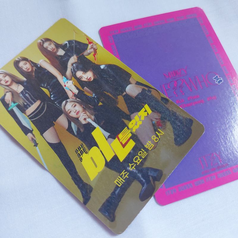 Kpop Idol Lomo Card Pc//Twice,Blackpink,Mamamoo,Red Velvet...etc ...
