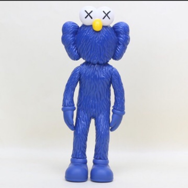 (Liquidation) Kaws model 30cm (airpay 20k discount) | Shopee Malaysia