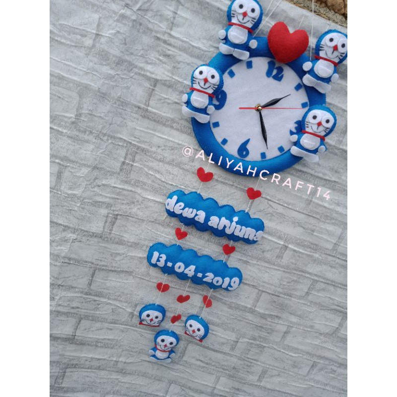 Doraemon wall clock/DORAEMON NAME CLOCK/N NAME THEME | Shopee Malaysia