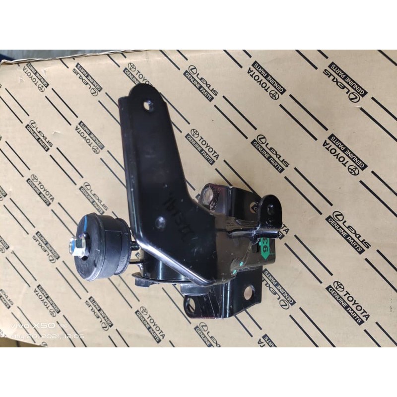 TOYOTA ALTIS ZZE142 ENGINE MOUNTING ORIGINAL | Shopee Malaysia