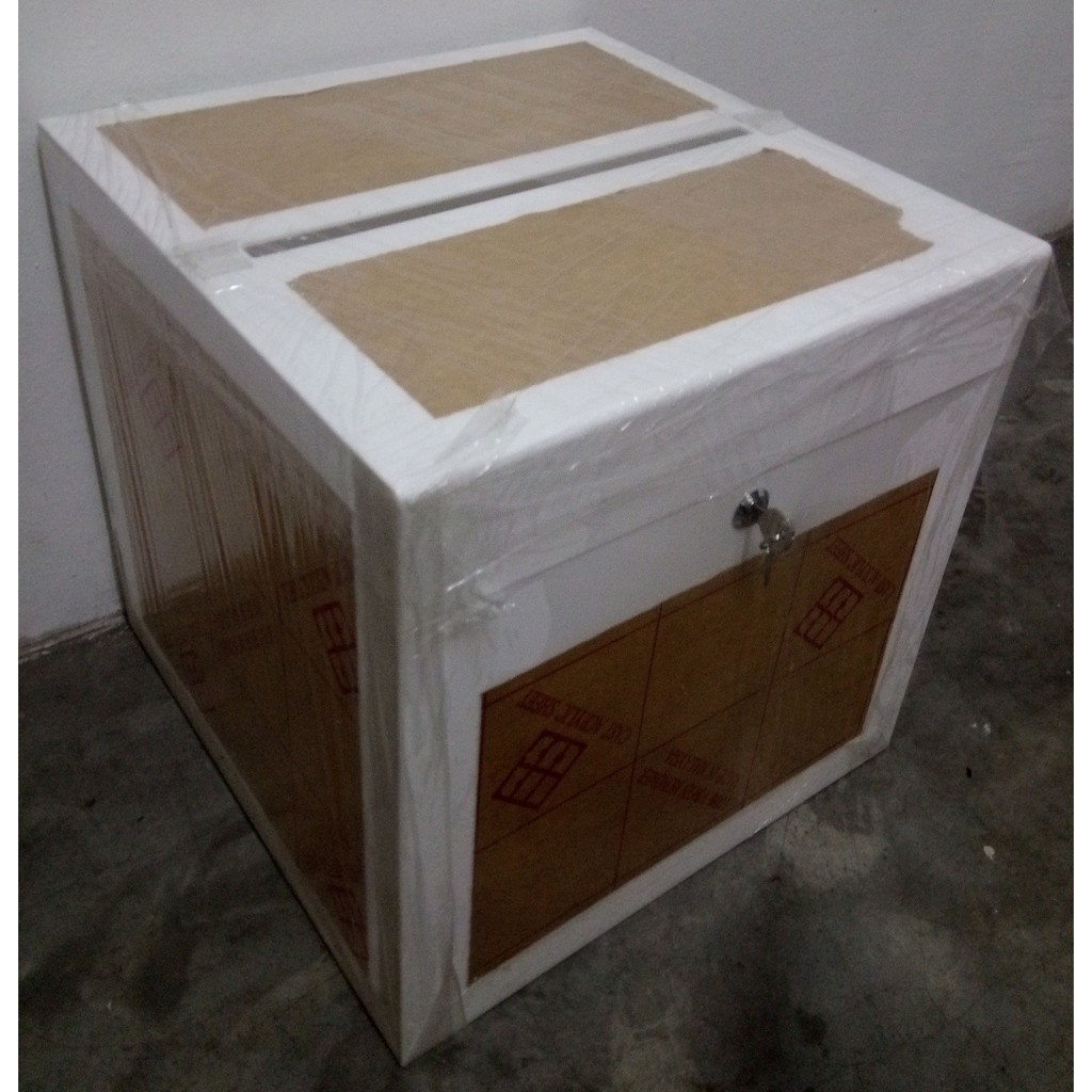15 x 15 x 15in White Acrylic Tender Box With Top Centre Hinges With Cam ...