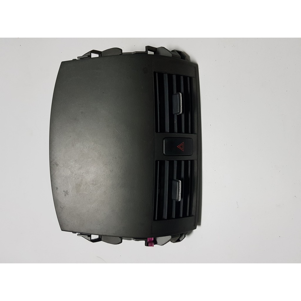 Toyota Altis ZRE142 Middle AC Aircond Air Con Vent Louver Outlet with ...