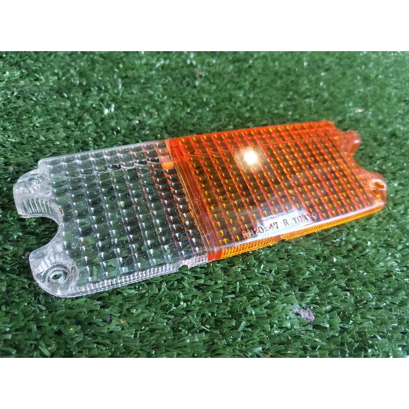Front bumper turn signal lamp lens (RH), toyota hilux RN20/25. | Shopee Malaysia