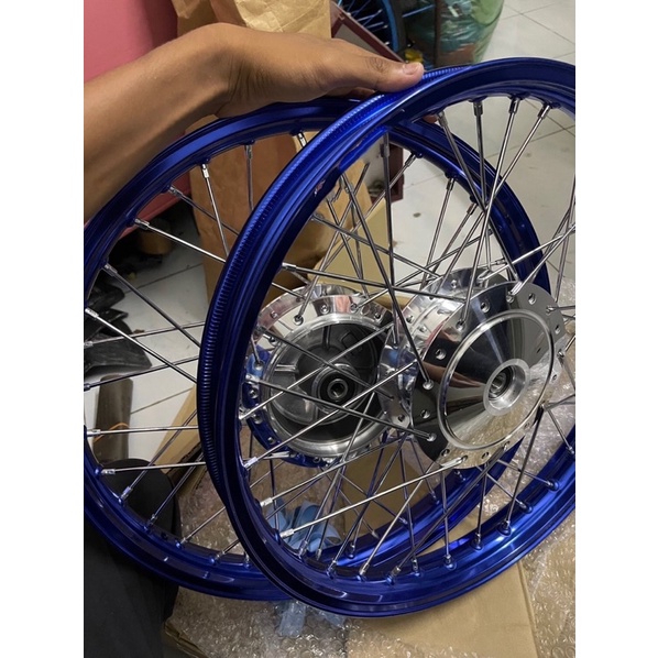alloy rim biru blue 1.40x17 chrome hub alloy rim set wave125 lc135 y125 ...