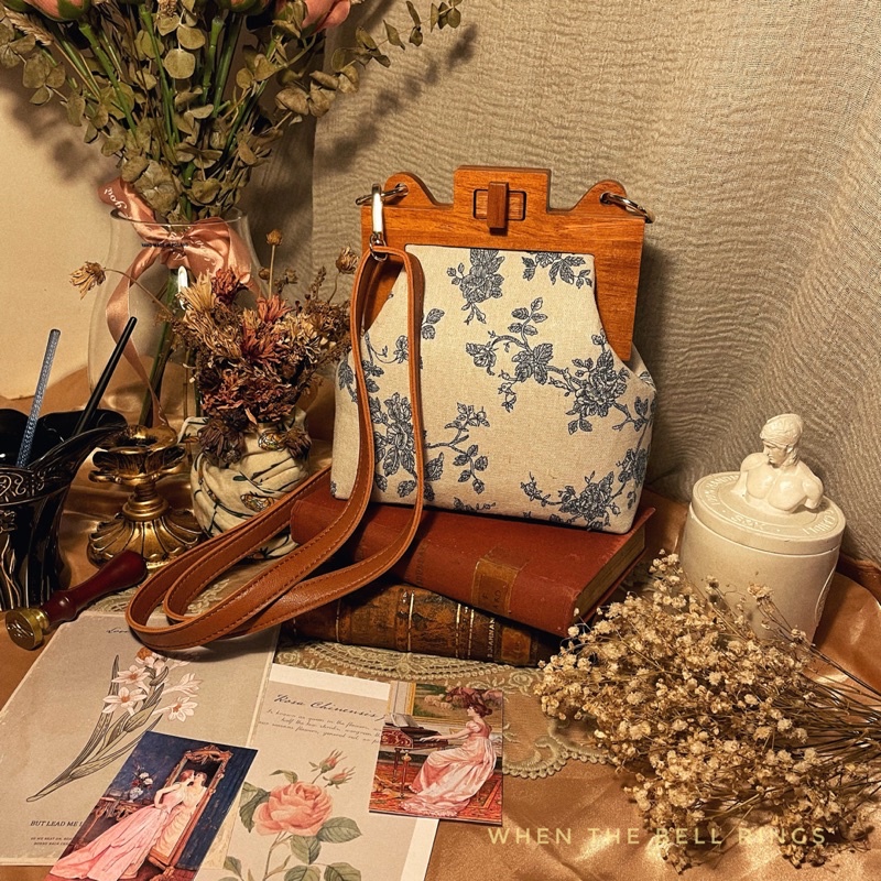 𝗛𝗮𝗻𝗱𝗰𝗿𝗮𝗳𝘁𝗲𝗱 𝗕𝗮𝗴 𝘀𝗲𝗿𝗶𝗲𝘀 - 𝗠𝘀 𝗖𝗼𝗹𝗲𝘁𝘁𝗲 💙 | Shopee Malaysia